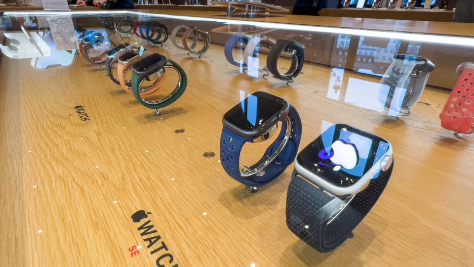 Apple Watch de 2025 terá novo design; entenda